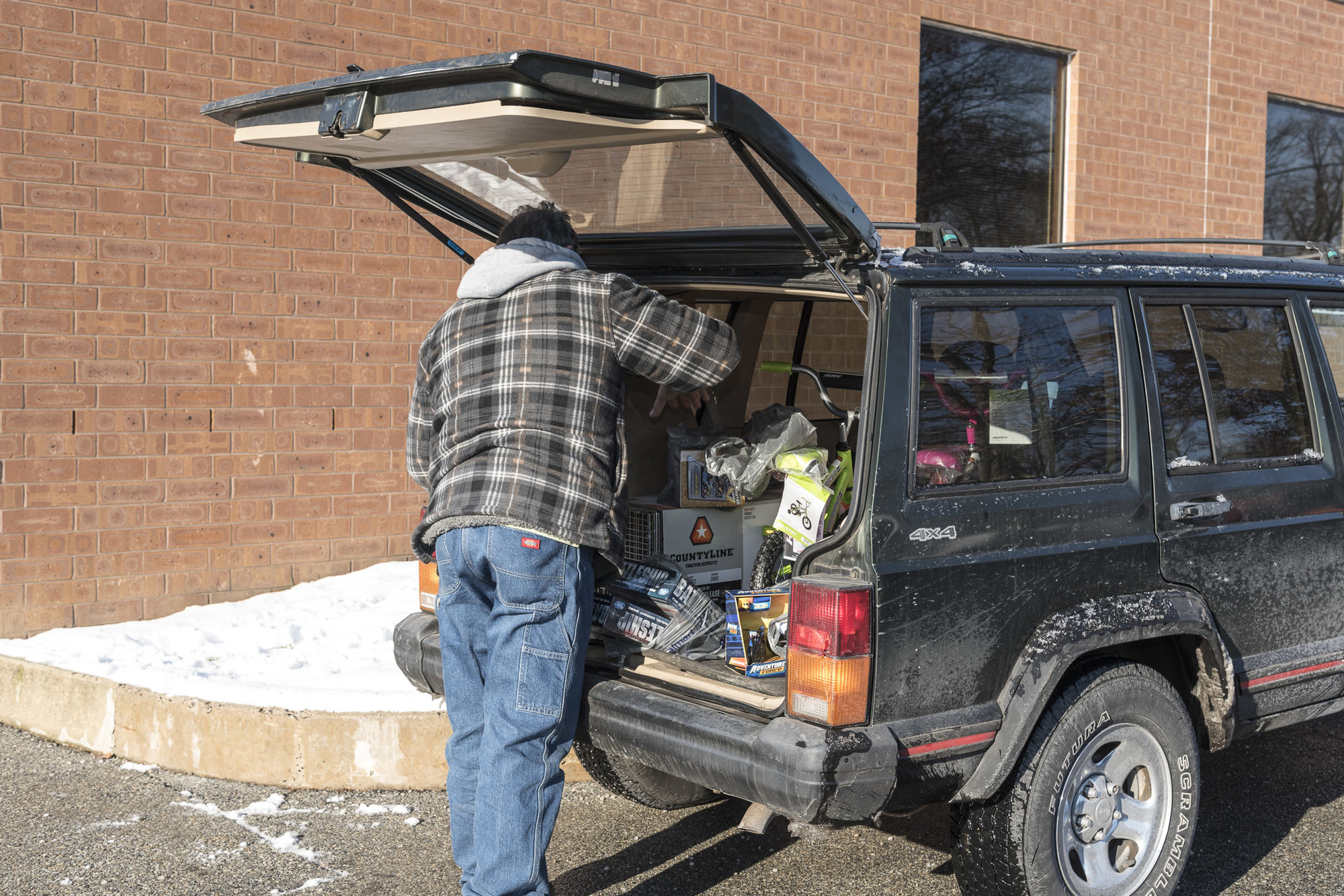 Quadratec Jeeps & Java December 2017 | Quadratec